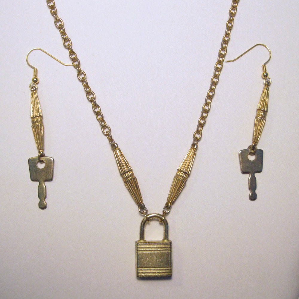 Lock And Key Necklace And Earrings Hillarys Handmade